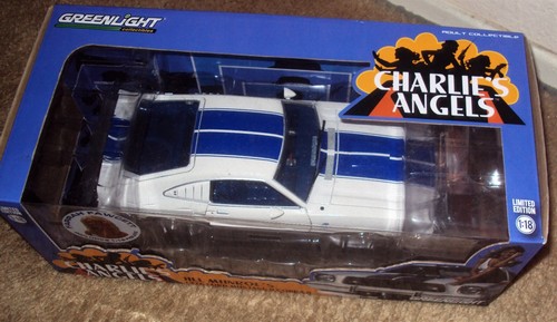 CHARLIE'S ANGELS Farrah Fawcett GREENLIGHT Ford MUSTANG COBRA Car ...
