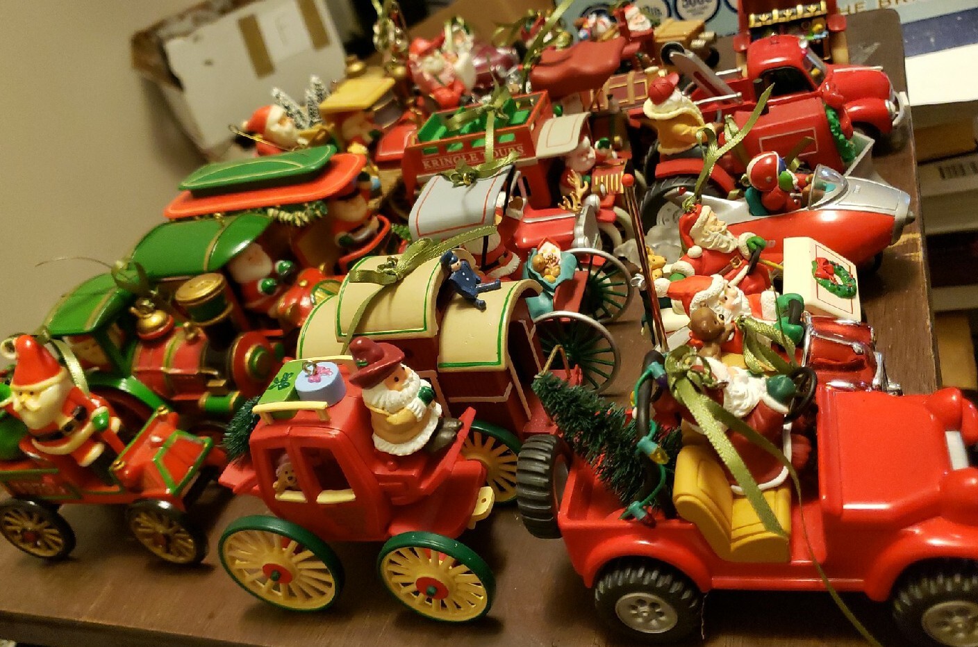 Here Comes Santa 1-23 + Anniversary Edition Halmark Ornaments Loose No ...