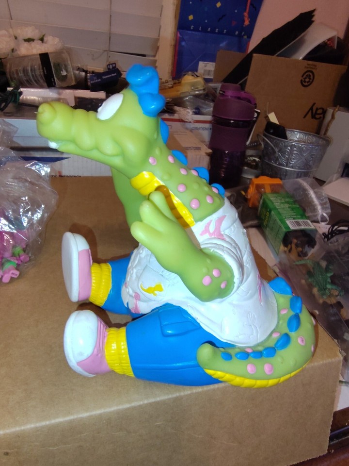 1990 Eureeka’s Castle Magellan The Dragon Vinyl Toy Puppet Vintage | eBay