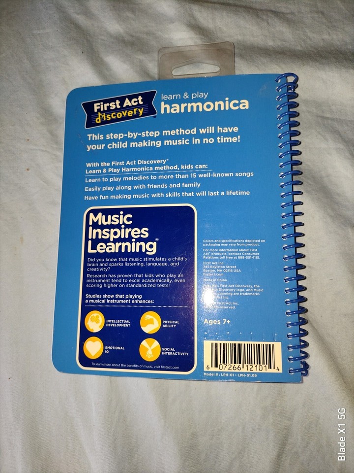 First Act Discovery Learn and Play Harmonica With Chrome Harmonica ...