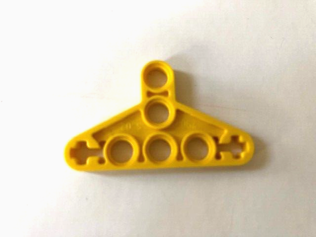LEGO Technic Parts: Liftarm Triangle, Thin, Part # 2905, Yellow | eBay