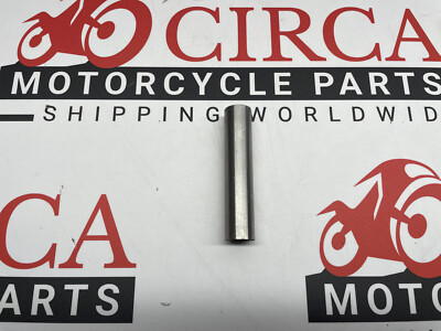 SUZUKI RG250 86-87 Rear Swing Arm Pivot Spacer 61251-16700 | eBay Australia