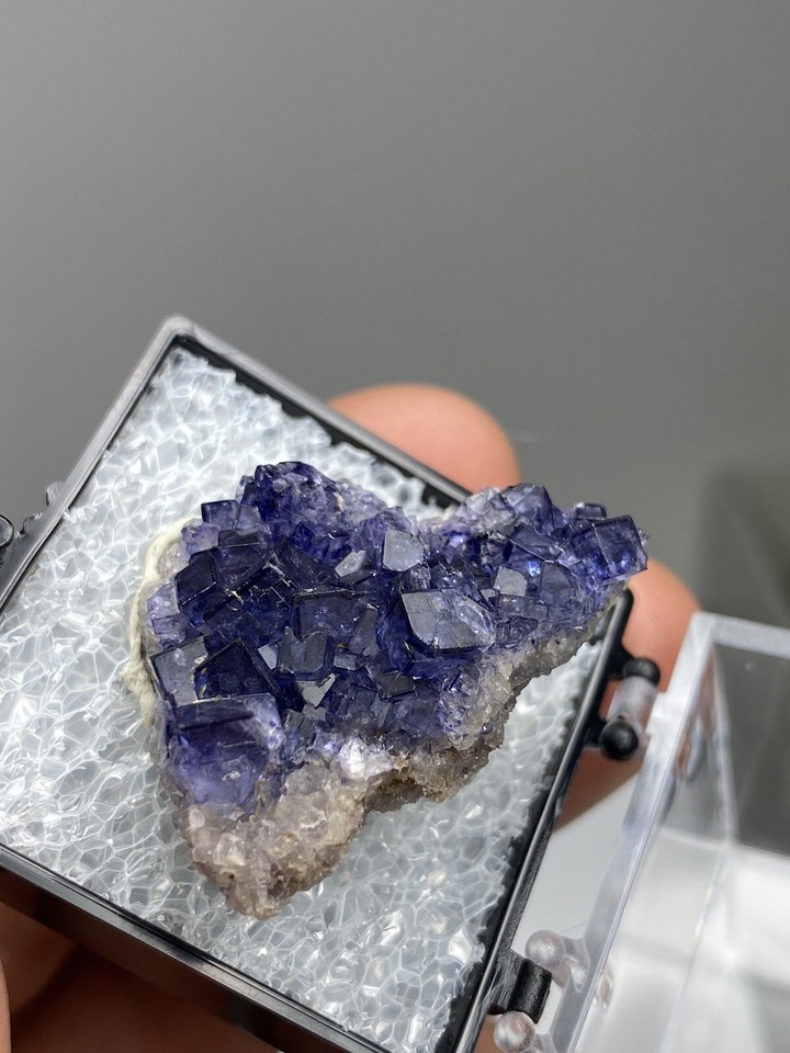 Fantastic Fluorite - Joe Larkins Quarry, Ireland - Thumbnail | eBay