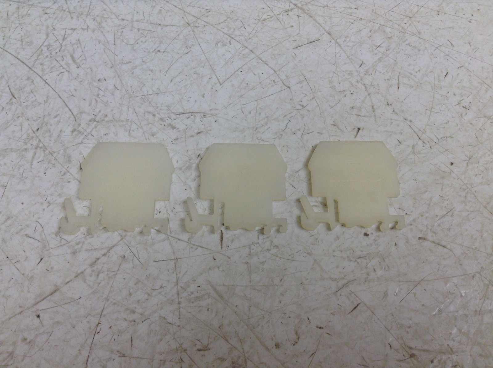 Square D 9080 GM6B White Clear Wire Terminal End Barrier 9080GM6B Lot ...