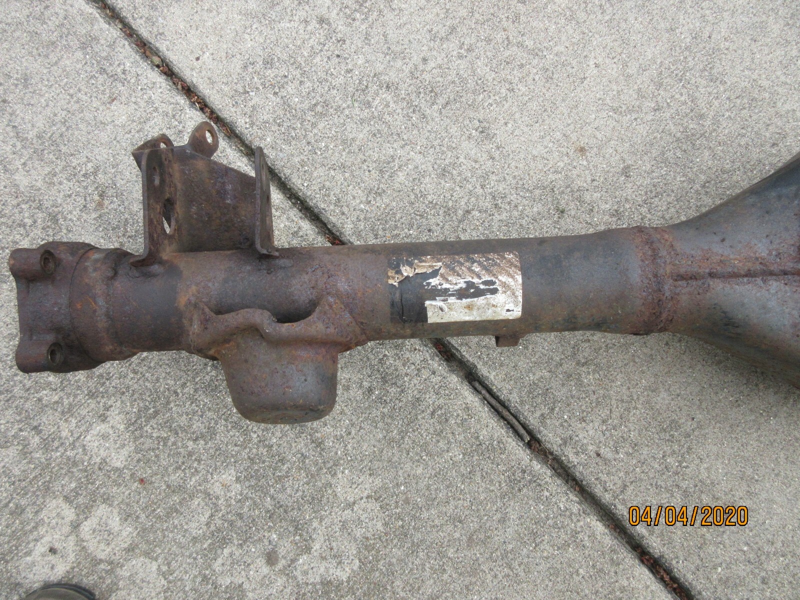 1995 Geo Tracker REAR axle housing. PLEASE READ ENTIRE DESCRIPTION. | eBay