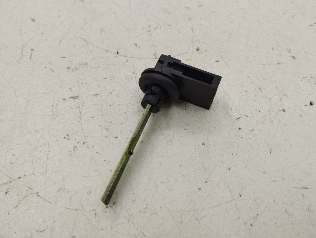 Audi A4 S4 B6 8E 8H 2002 Interior Air Temperature Sensor 4B0820539 ...