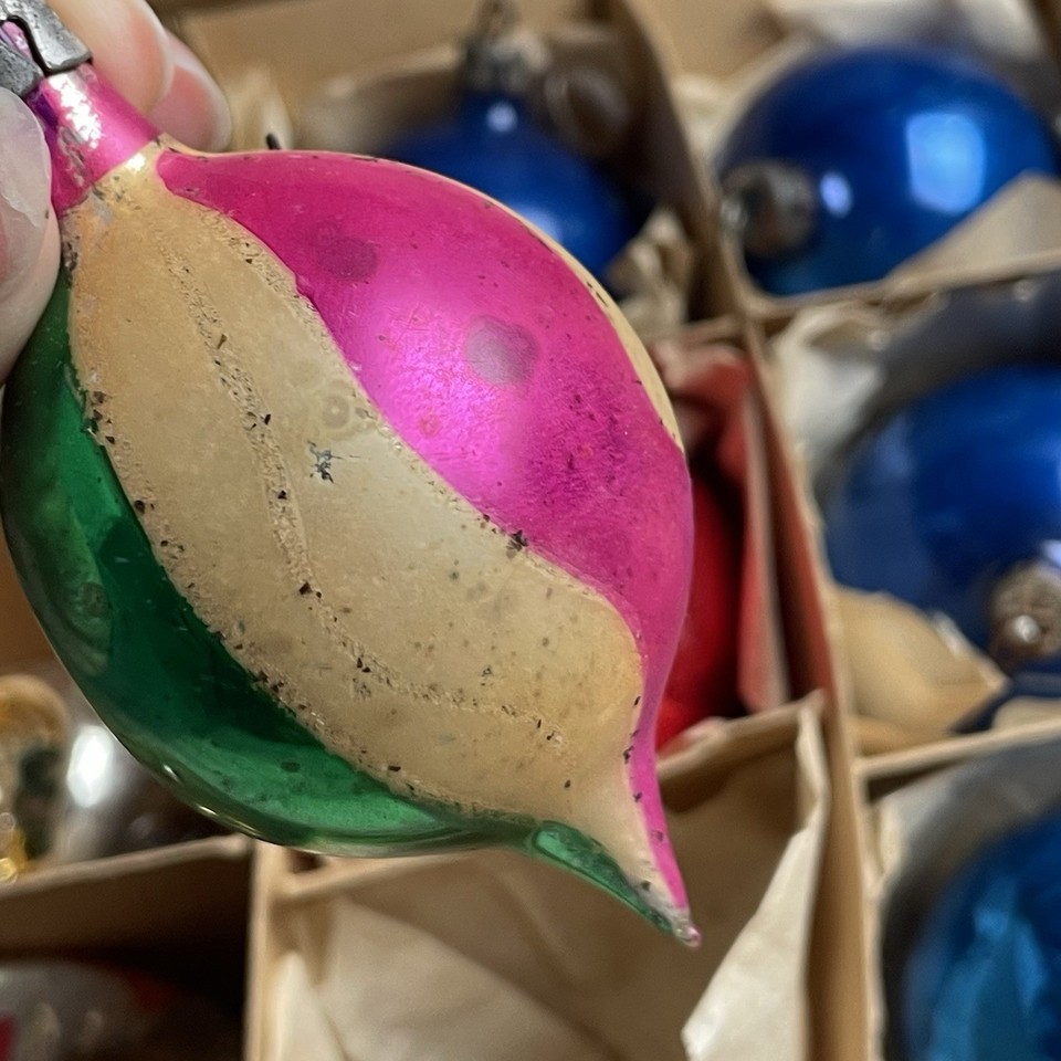 Vintage 1950s 12 Mercury Glass Christmas Tree Ornaments Box Fantasia ...