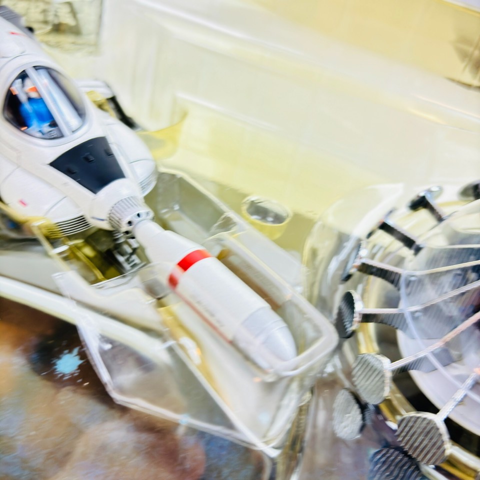 UFO INTERCEPTOR & UFO Diecast Model Gerry Anderson Aoshima Shinseiki ...