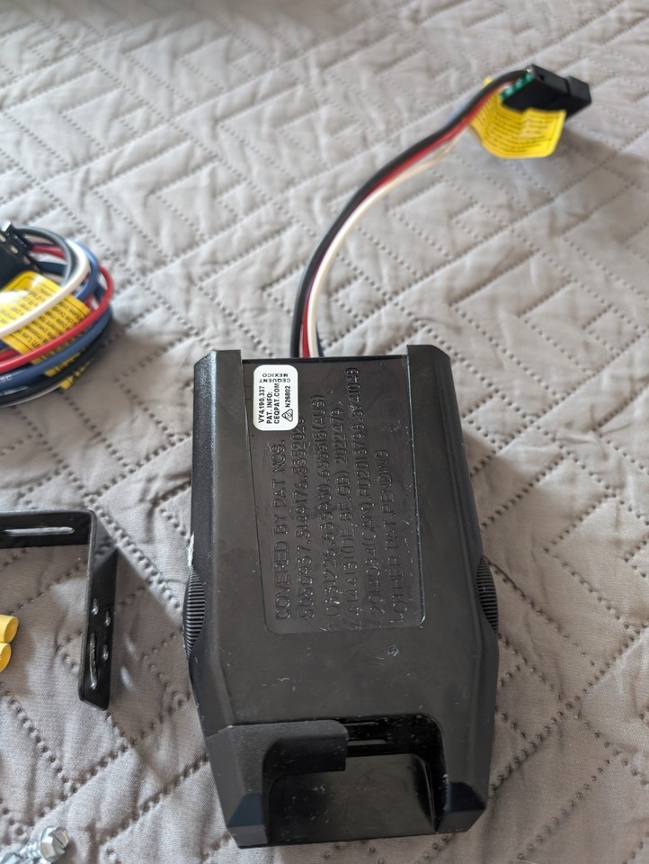 TEKONSHA VOYAGER BRAKE CONTROLLER with Bracket 4 Wire Pigtail For ...