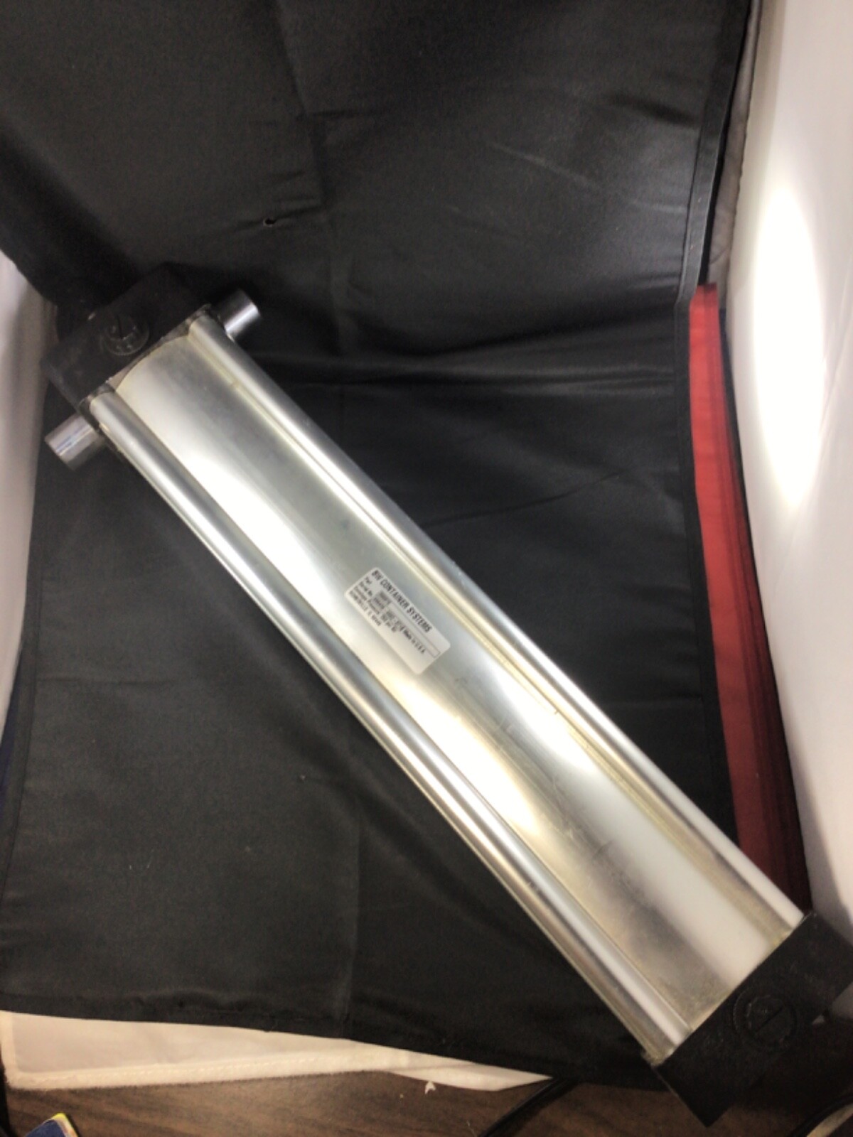 BW Container Systems Pneumatic Cylinder 300970 696406-0002-3716 250 PSI ...