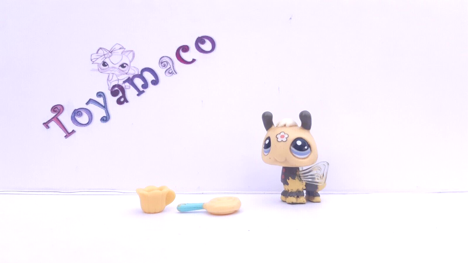 Littlest Pet Shop Bee