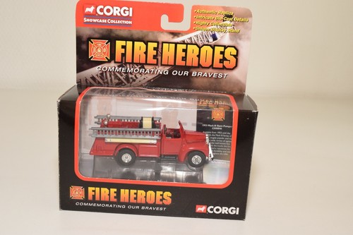# CORGI FIRE HEROES CS90046 MACK B OPEN PUMPER PHILADELPHIA PA TRUCK ...