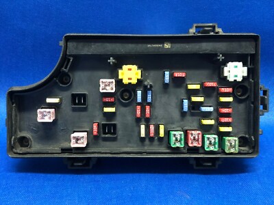 06-09 CHRYSLER PT CRUISER TIPM FUSEBOX FUSE BOX CONTROL MODULE BCM ...