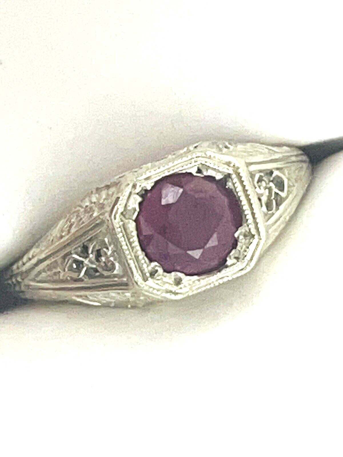 14K WHITE GOLD FILIGREE NATURAL RUBY RING - Gem