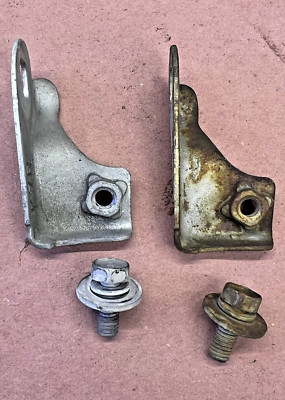 91 ACURA INTEGRA Headlight Mounting Bracket Lower Tab Left Side Mount ...