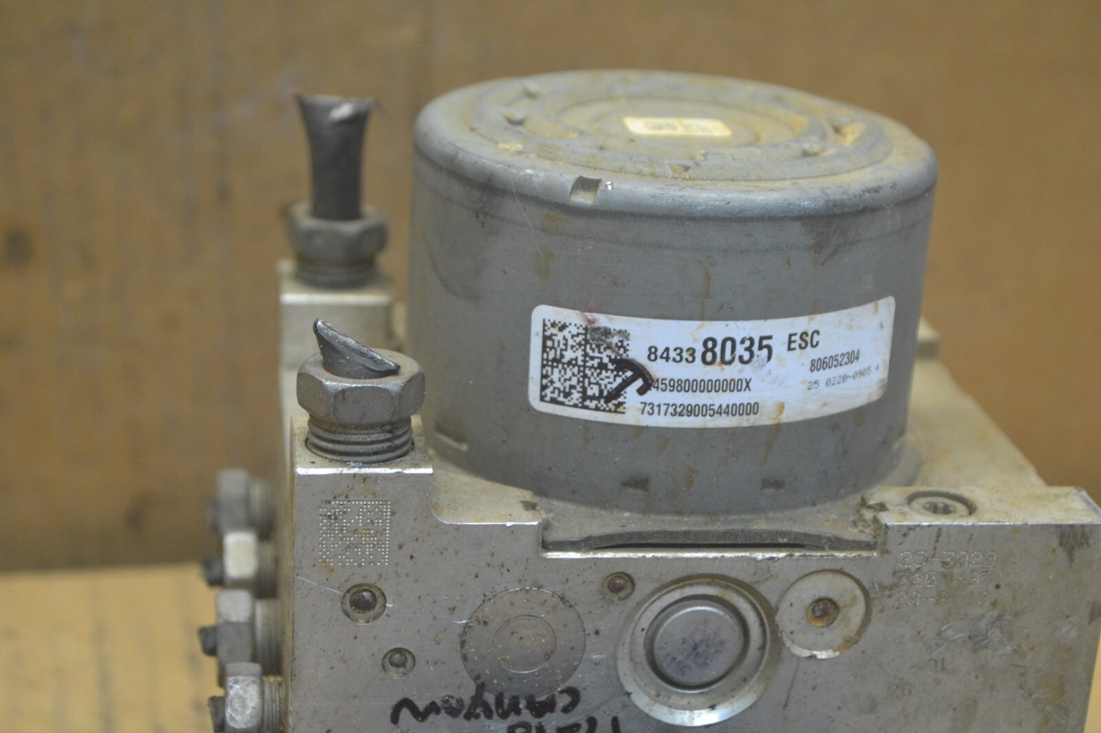 17-18 Chevrolet Colorado ABS Pump Control OEM 84338035 Module 786-14c4 ...