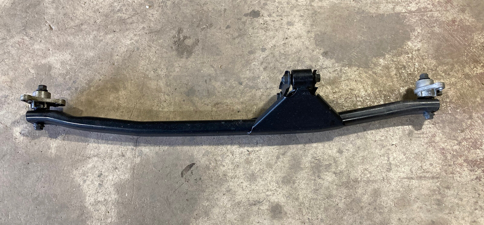 2004-2007 Volvo S60R S60 V70R Upper Strut Brace Bracket Engine Mount ...