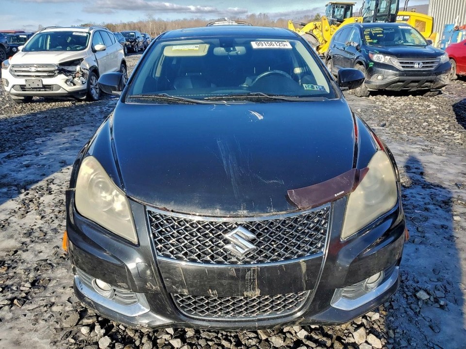 Used Rear Left Door Assembly Rear Side fits: 2011 Suzuki Kizashi ...