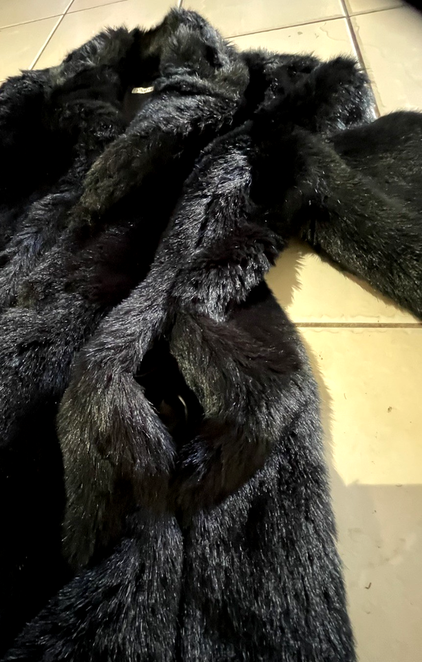 Lisa Ho Womens Black Faux Fur Jacket Coat Lined Pockets Collar 90cm ...