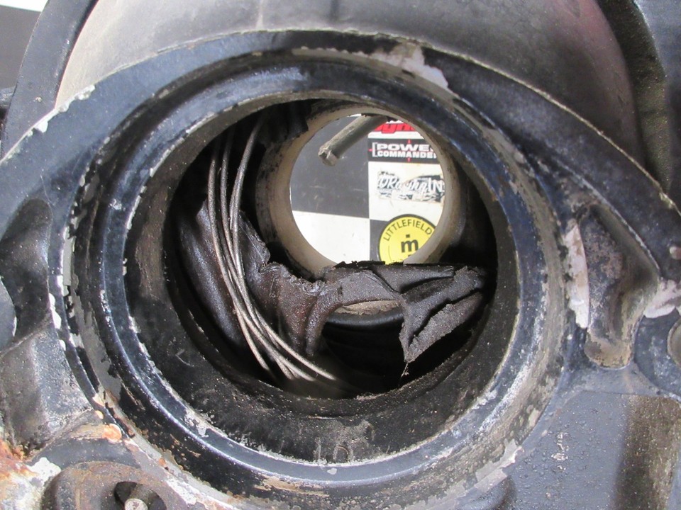 Mercury marine MerCruiser TRS Out Drive Outdrive gimbal mount housing ...