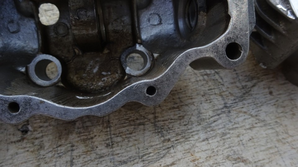 Triumph Original T140 TR7 750cc Cylinder Head Rocker Boxes Job Lot ...