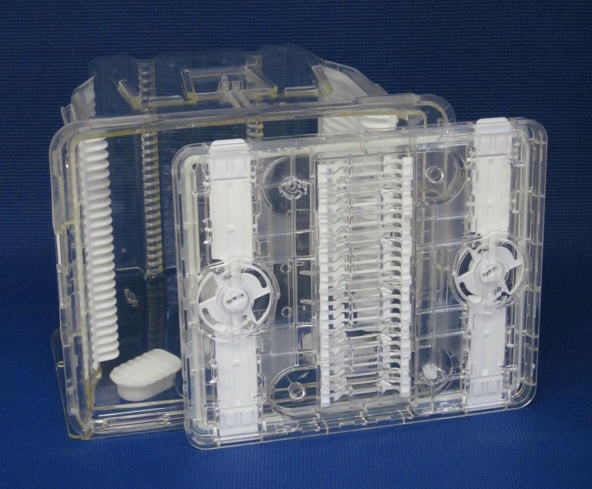 MW300GT ShinEtsu 300mm (12") 25 Wafer Front Opening Shipping Box (FOSB ...