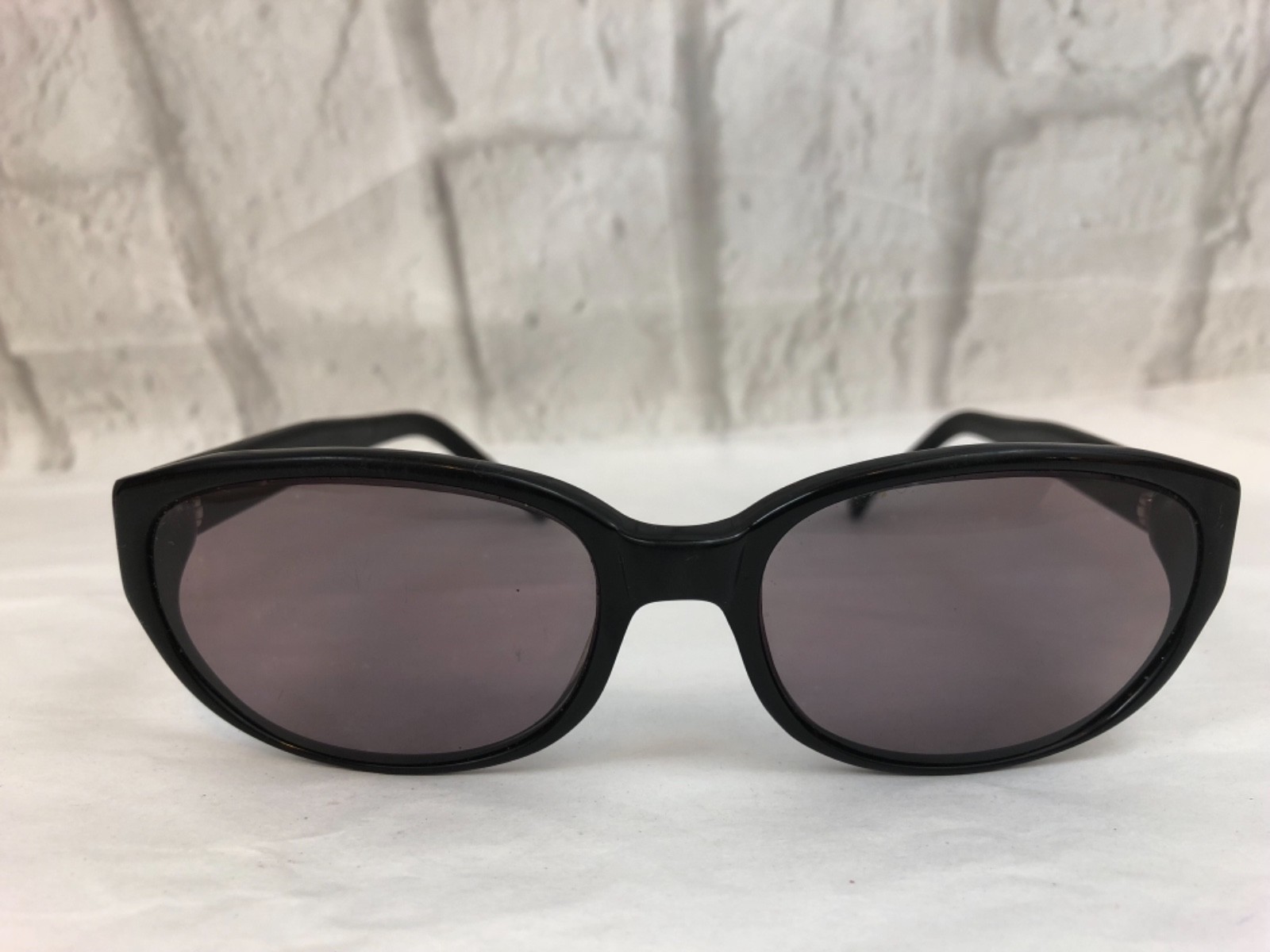 Elizabeth Arden Sun 49 2 Black Frame Black Lens Sunglasses | eBay