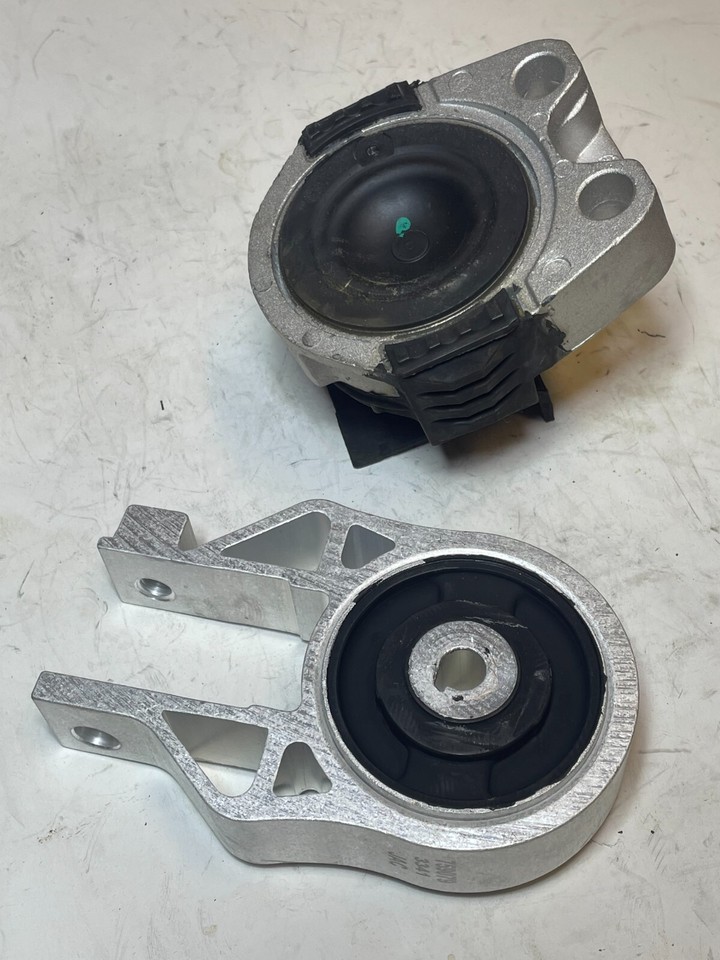 Hydraulic Front & Rear Motor Mount Set 2PCS for 07-11 Ford Focus L5 2 ...