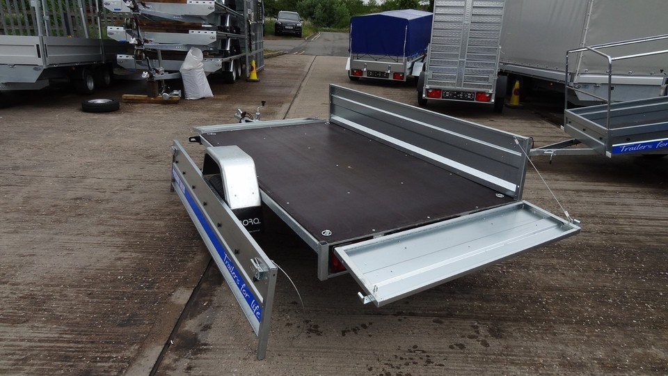 CAR TRAILER 7X4 SINGLE AXLE 750KG WITH CANVAS COVER ALKO SUSPENSION BOX ...