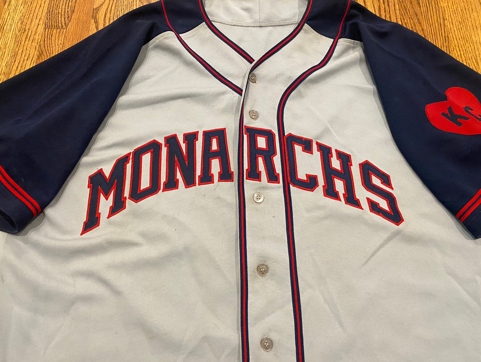 Kansas City Royals AIS Game Worn TBTC KC Monarchs Negro Leagues ...