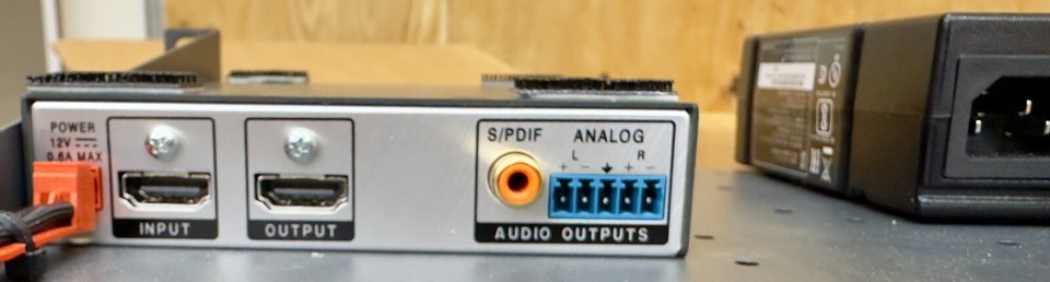 EXTRON HAE 100 4K PLUS AUDIO DE-EMBEDDER W/ POWER SUPPLY. BARELY USED ...