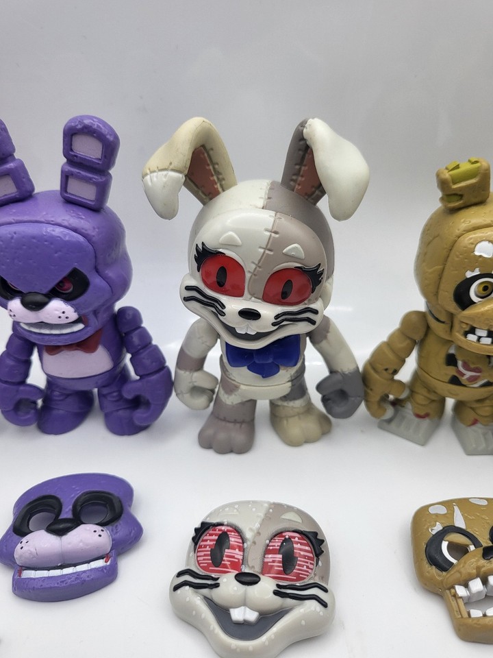 Funko FNAF Five Nights At Freddy's Snaps Figures Springtrap Vanny Foxy ...