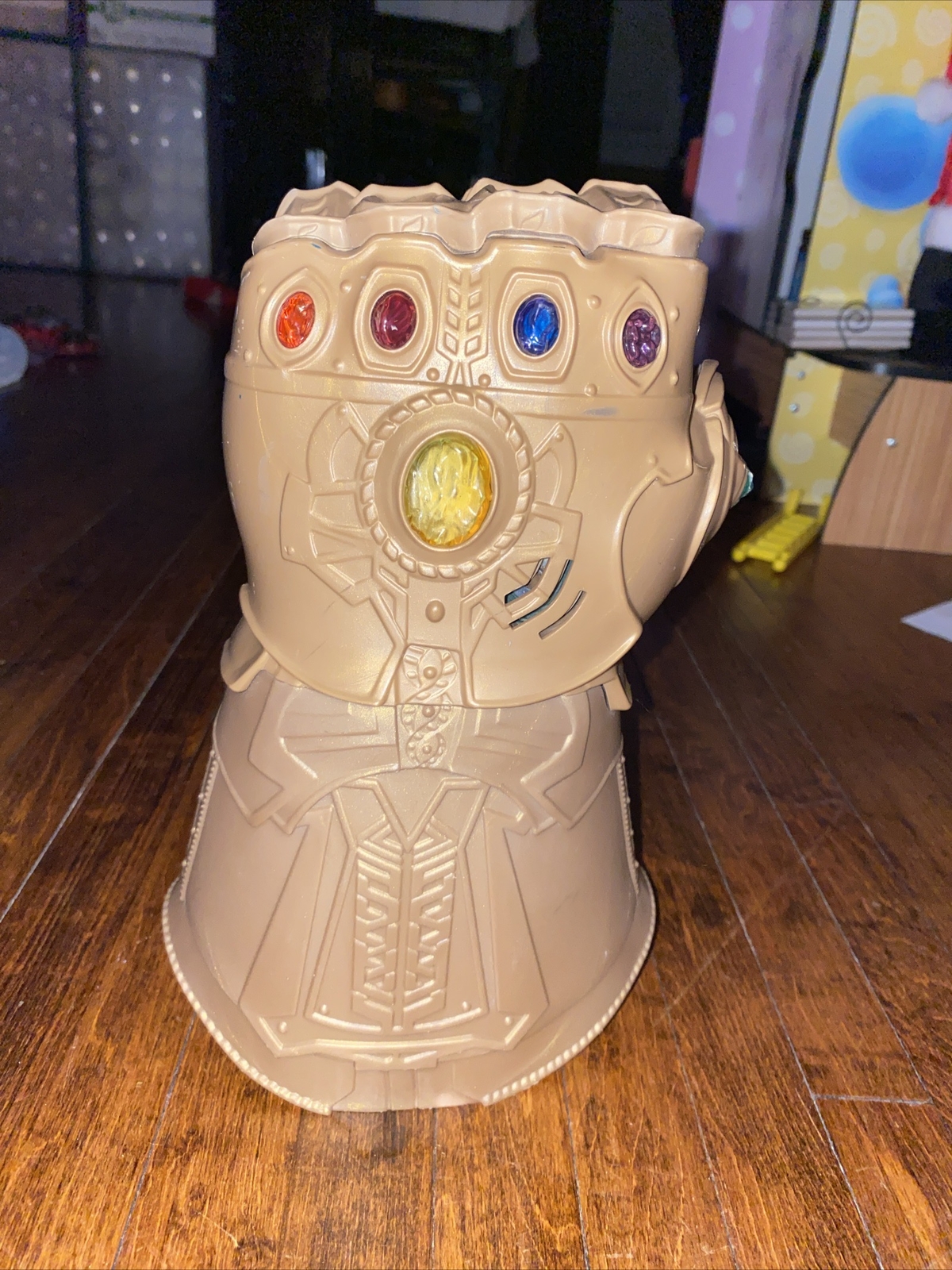 Thanos Infinity Gauntlet Electronic Fist Glove Toy 2017 Hasbro Marvel ...