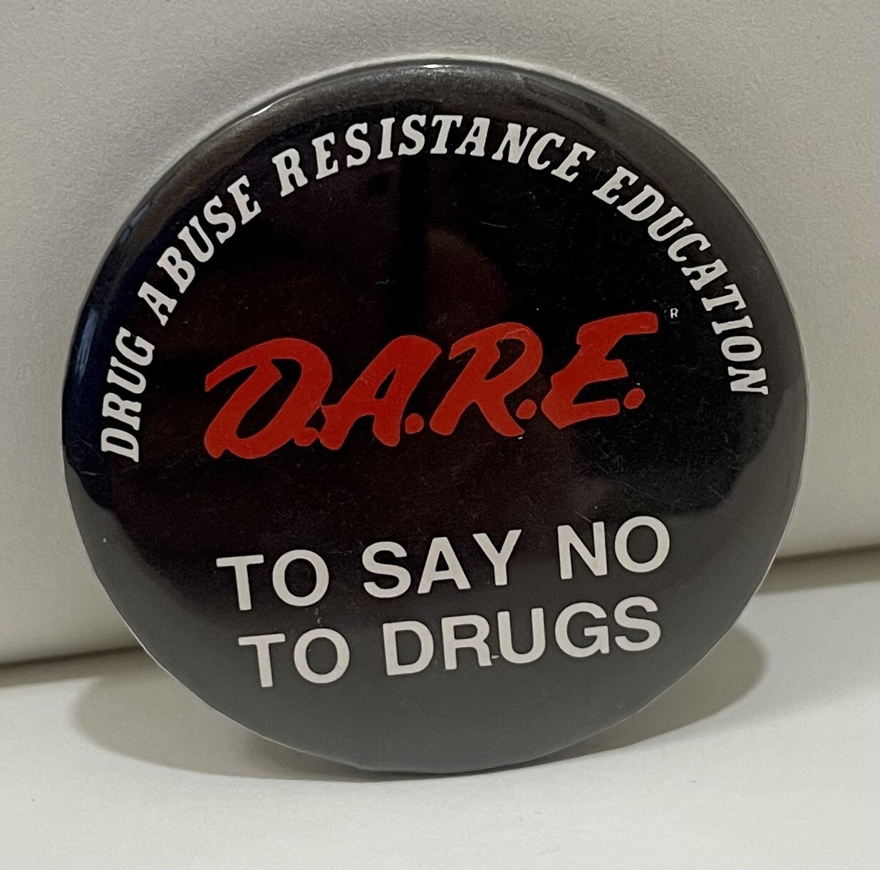Vintage DARE Pin Button DARE TO SAY NO TO DRUGS Pinback 2-1/4 ...