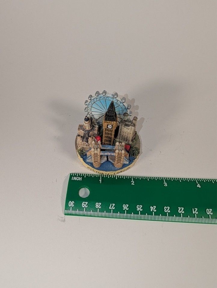 Historic London Skyline Miniature | Tower Bridge, Big Ben, London Eye ...