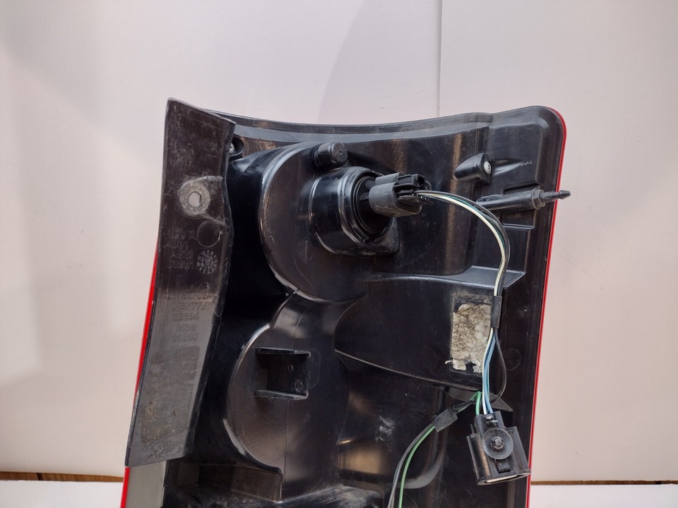 2011-2020 Dodge Grand Caravan Tail light Assembly left driver side ...