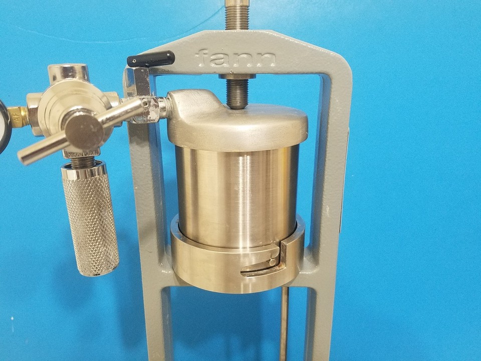 Fann Series 300 high Pressure Filter Press With Stand really good ...