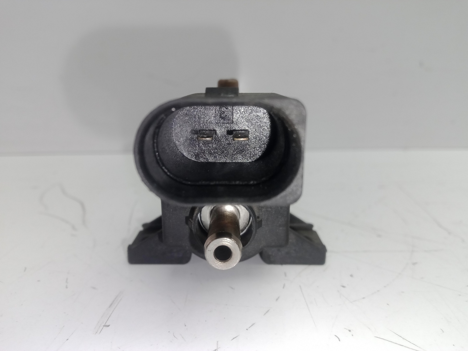 03C906283B - 70258800 SOUPAPE D´AIR SUPPLEMENTAIRE / 2.PINES / PIERBURG ...