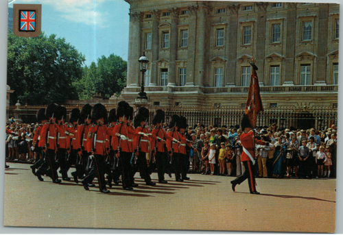 Vintage Postcard The Queen's Guard Parade London England | eBay