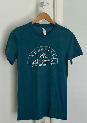 Sunshine Yoga Summit T-Shirt - Size Small | eBay