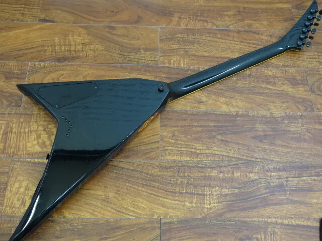 Customized 24JackChar Randy Black Flying V Electric Guitar Pearl Shark ...