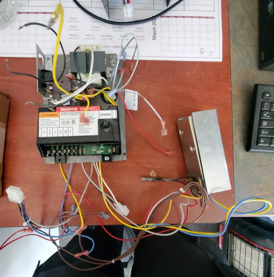 Honeywell S8600M Continuous Retry Furnace Control Module Remote Bulb ...