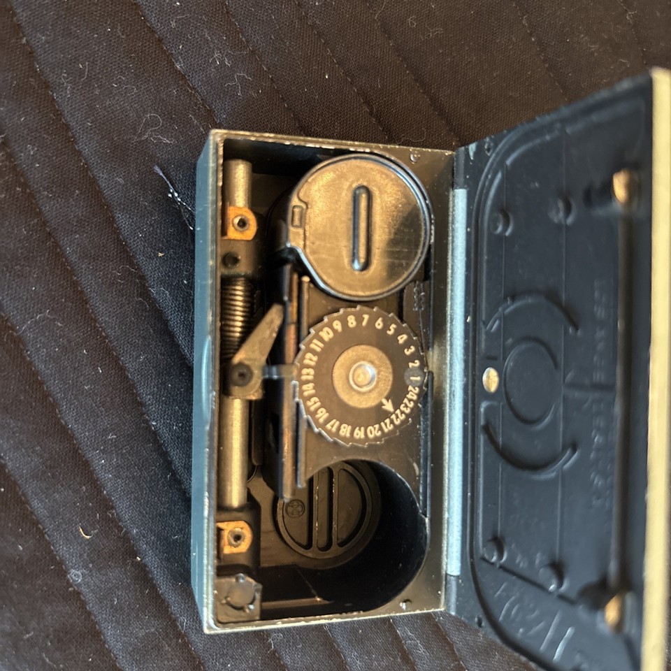 1940s Antique William R. Whittaker Co. 16mm Blue "Micro 16" Camera | eBay