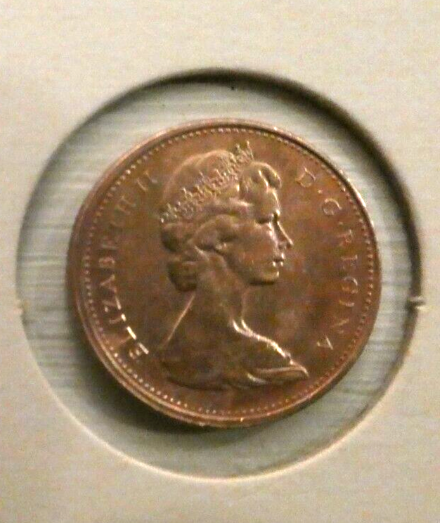 1972 Elizabeth II D G Regina coin Canada 1 Cent, includes cardboard ...