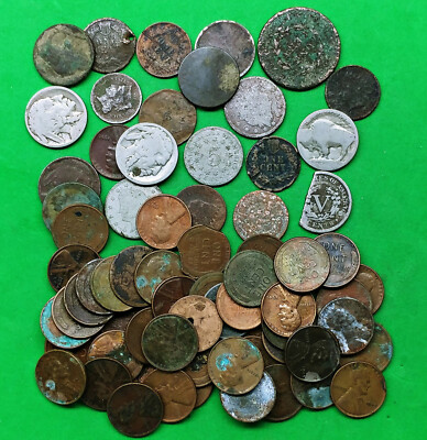 Mixed Cull Lot of Old U.S. Coins 1¢ 3¢ 5¢ More Vintage World Foreign ...