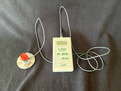 Li-Cor LI-250A Light Meter and LI-190SA Quantum Sensor | eBay