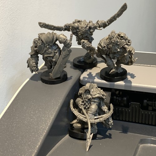 4x Hunter Brutes Soldier Bardsung Legend of the Ancient Forge Board ...