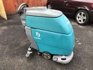 Tennant T3 Walk-Behind Auto/Traction Floor Scrubber with Echo-H20 ...