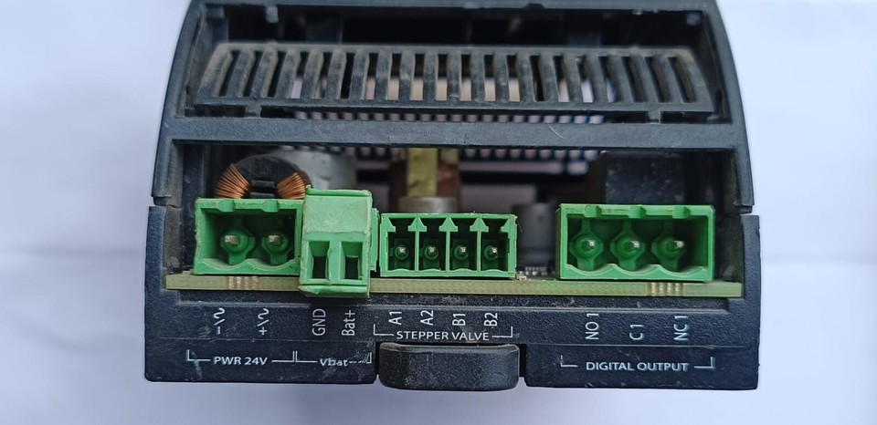 DANFOSS SUPERHEAT CONTROLLER EKE 1A - 080G5300 24V AC/DC 50/60HZ | eBay