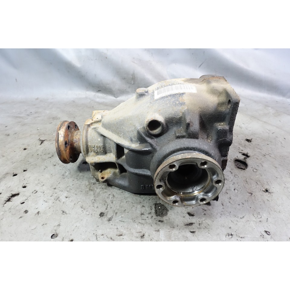 97-00 BMW E39 528 6-Cyl Rear Final Drive Differential Carrier for Auto ...